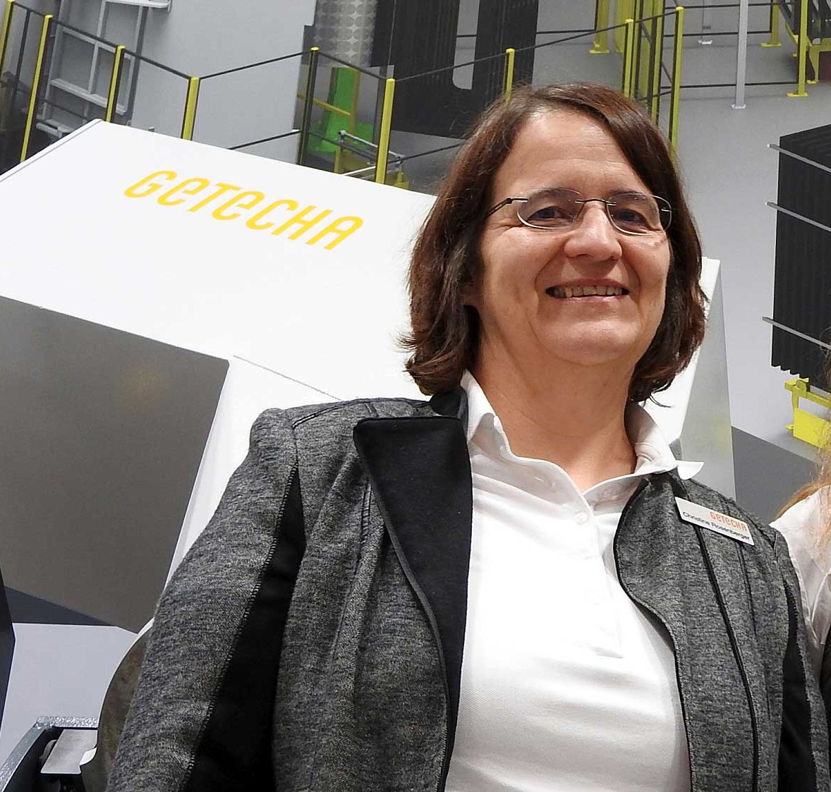 Hydraulic alternative for thick edge trims - GETECHA